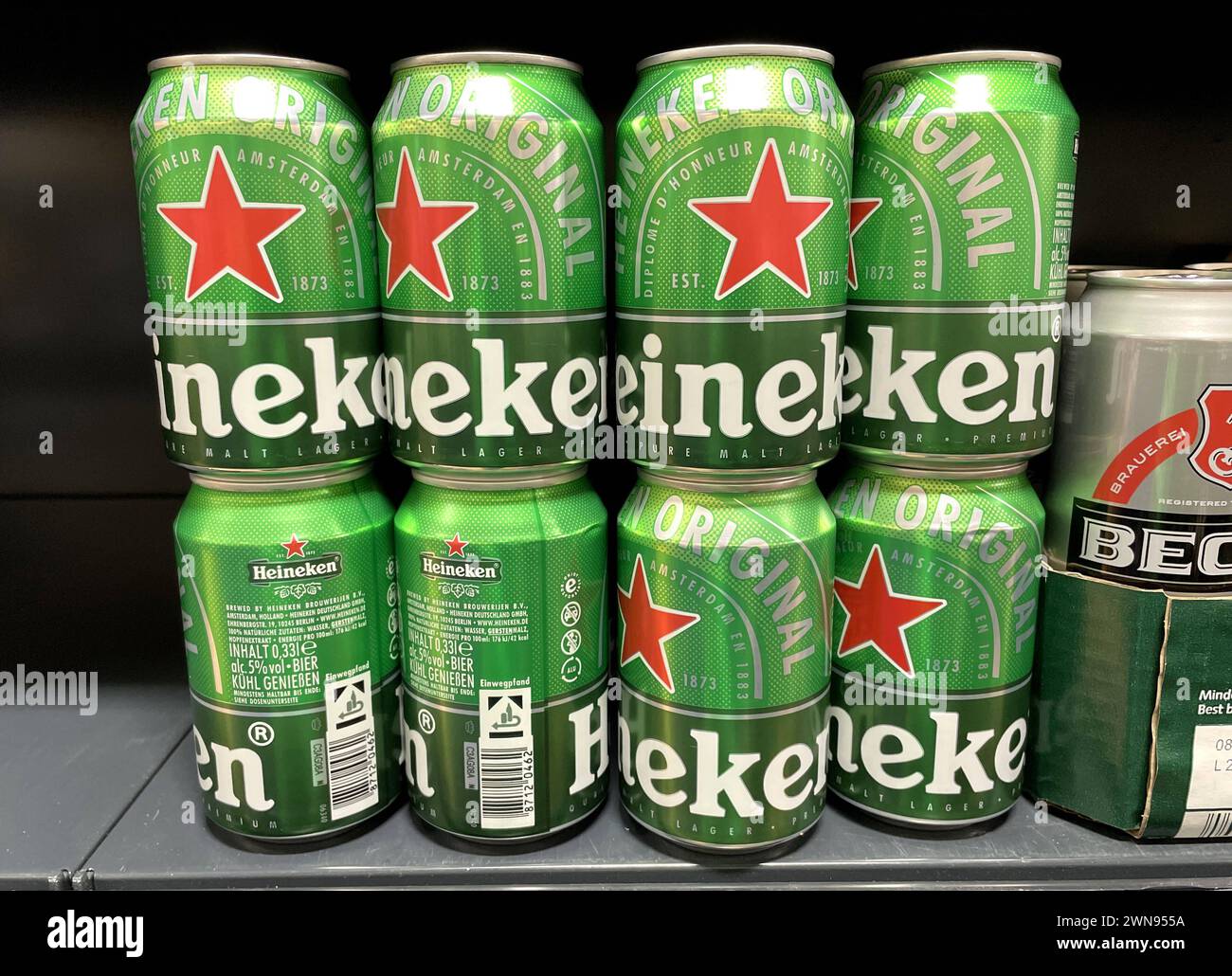 Bayern, Deutschland 01. März 2024: Hier der Blick im Supermarkt ...