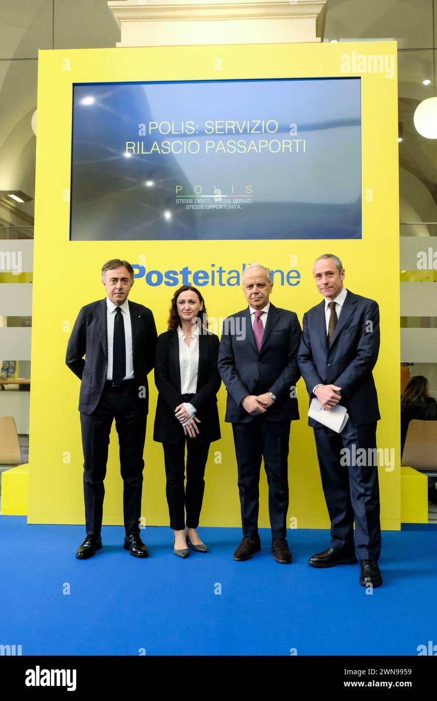 Il Ministro dell'interno Matteo Piantedosi, Matteo Del Fante AD Poste ...