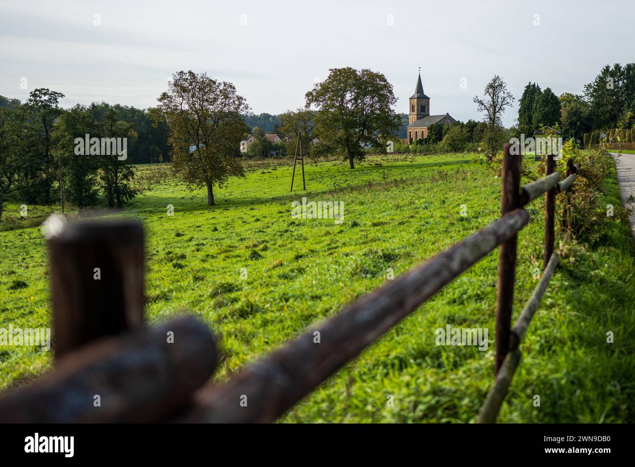 Rustic scenery hi-res stock photography and images - Alamy