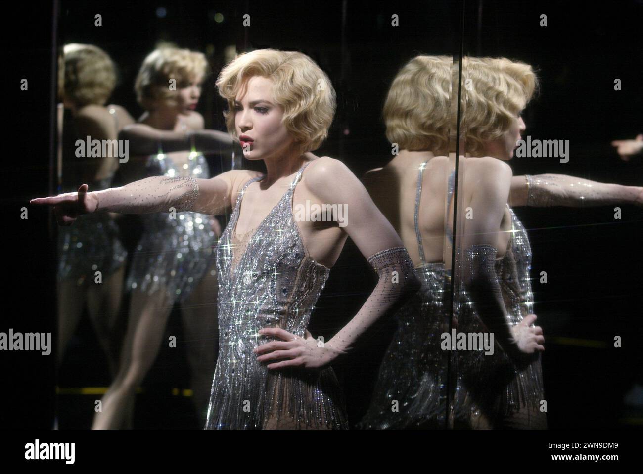 Chicago renee zellweger hi-res stock photography and images - Alamy