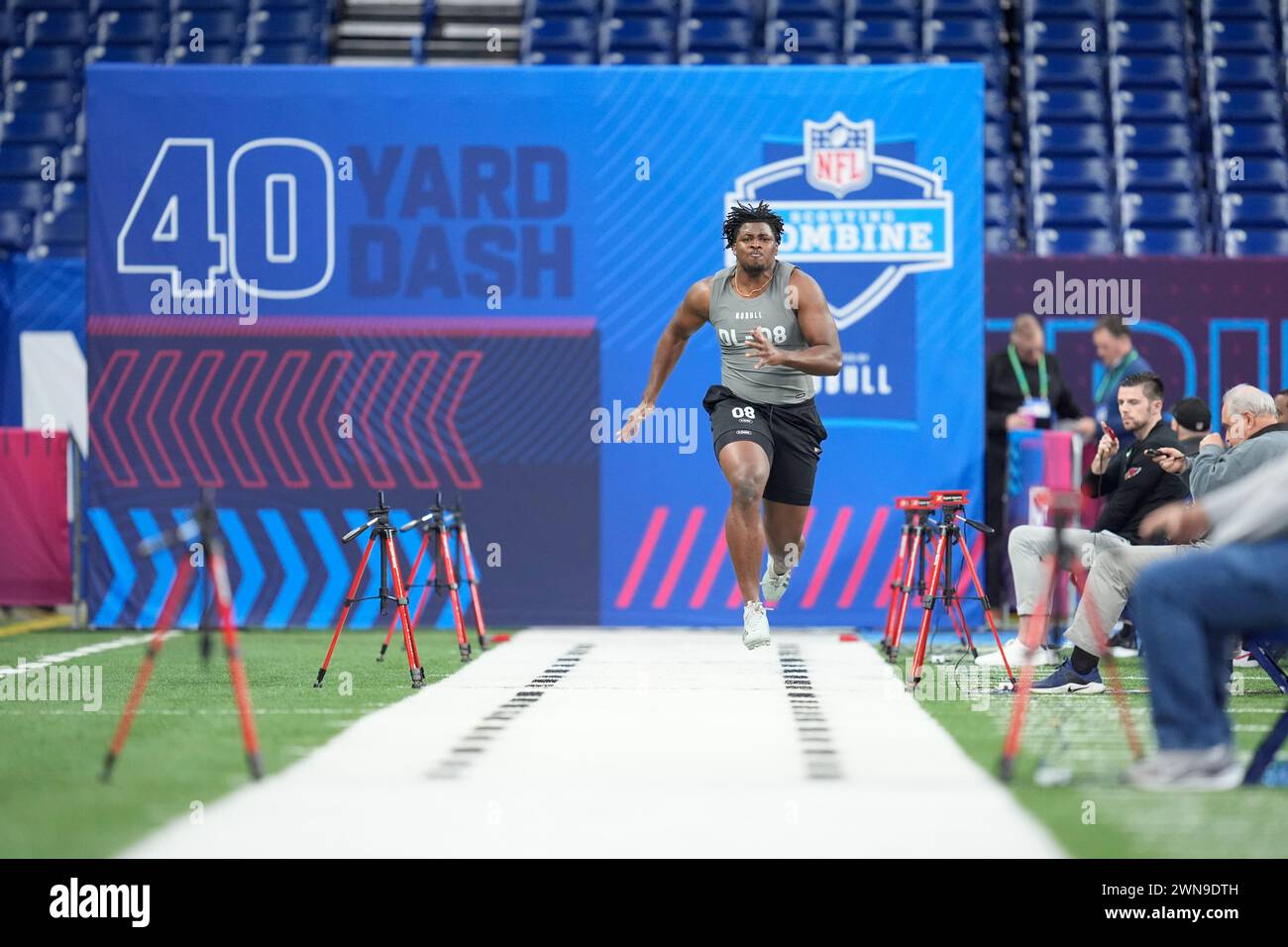 Baylor defensive lineman Gabe Hall runs the 40-yard dash at the NFL ...