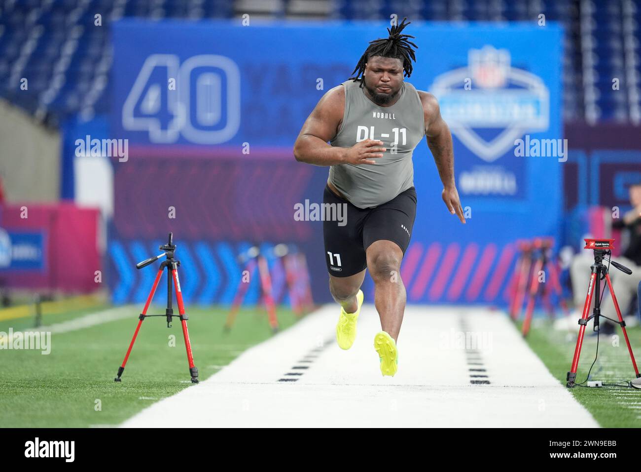 Texas A&M defensive lineman McKinnley Jackson runs the 40-yard dash at the NFL football scouting ...