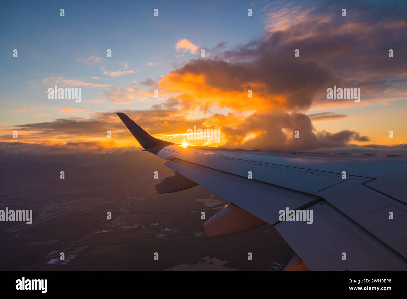 Airplane window water sky hi-res stock photography and images - Alamy