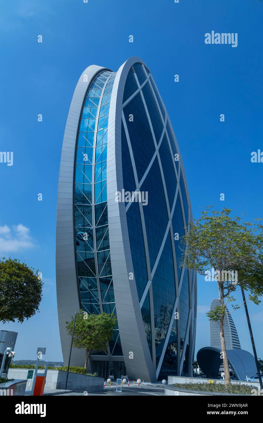 The Aldar headquarters building, Abu Dhabi Stock Photo - Alamy