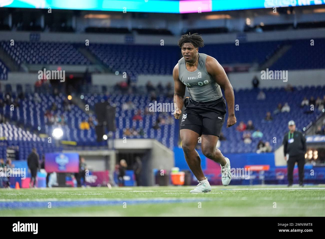Baylor defensive lineman Gabe Hall runs a drill at the NFL football ...