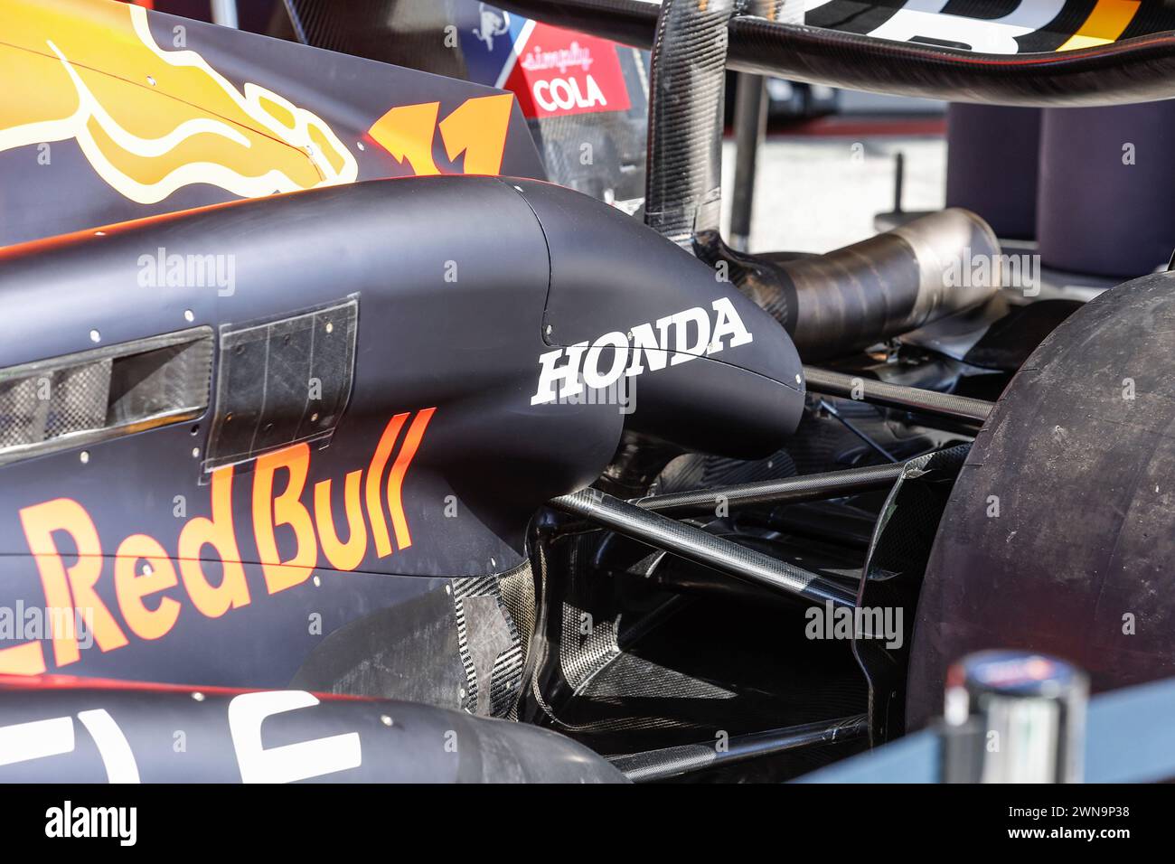 Red Bull Racing RB20, mechanical detail engine, moteur cover rear ...