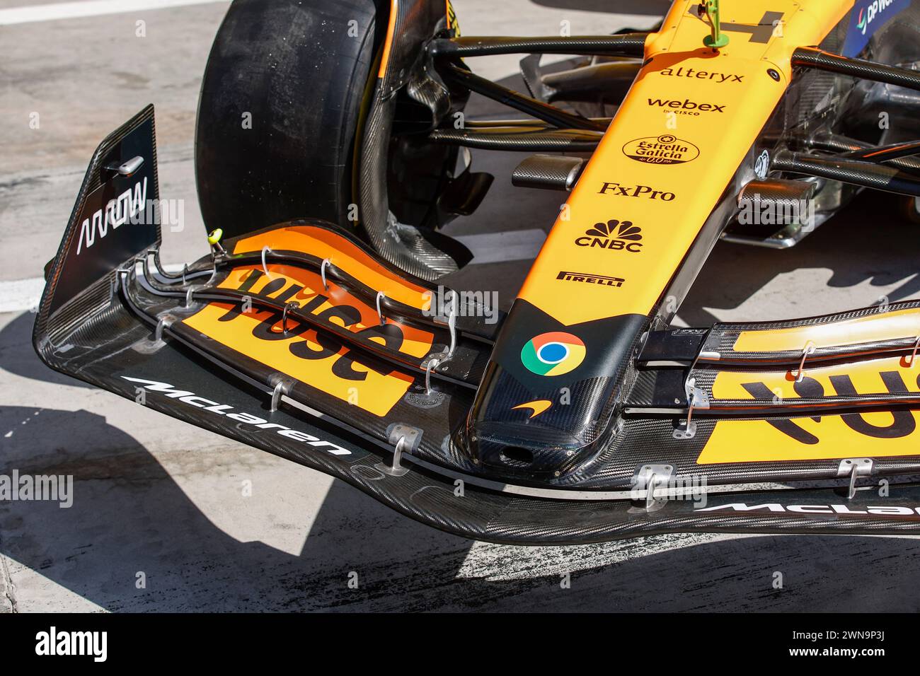 McLaren F1 Team MCL38, mechanical detail front wing aerodynamism ...
