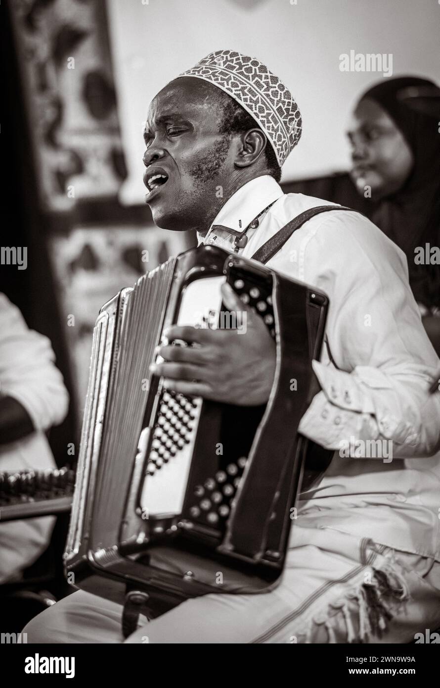 Holding drum stone hi-res stock photography and images - Alamy