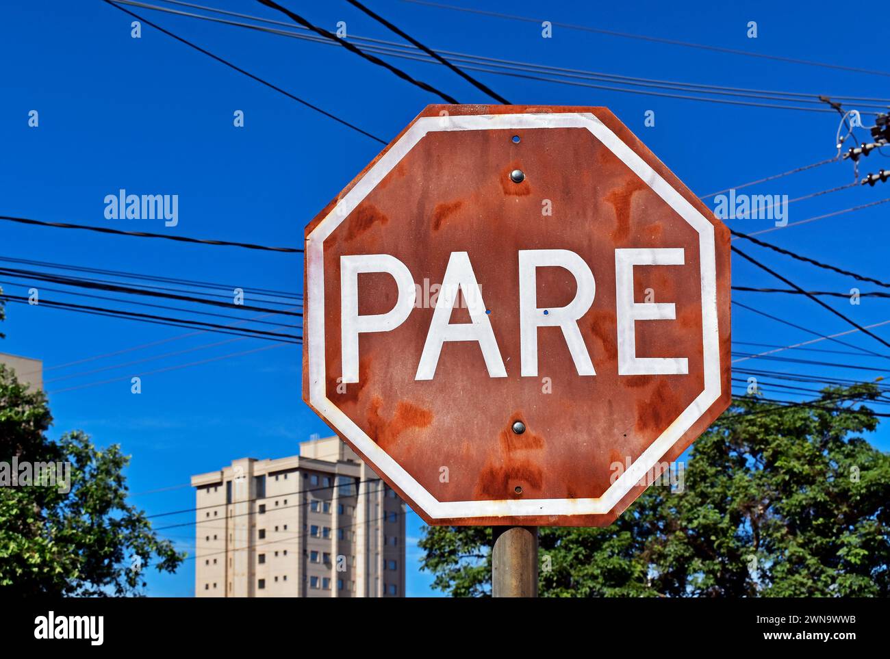 Sign of stop hi-res stock photography and images - Alamy