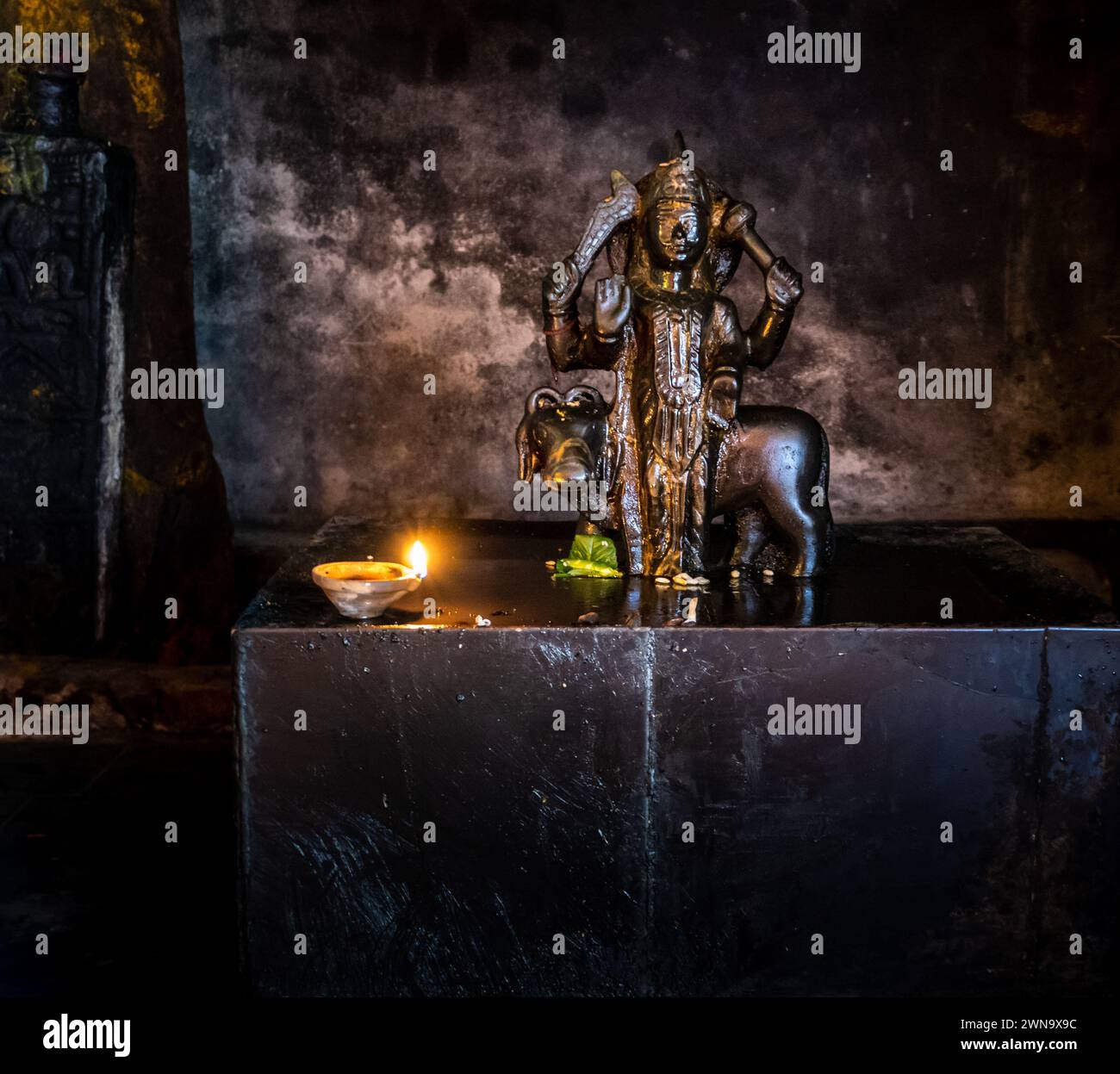 Hindu death rituals hi-res stock photography and images - Alamy