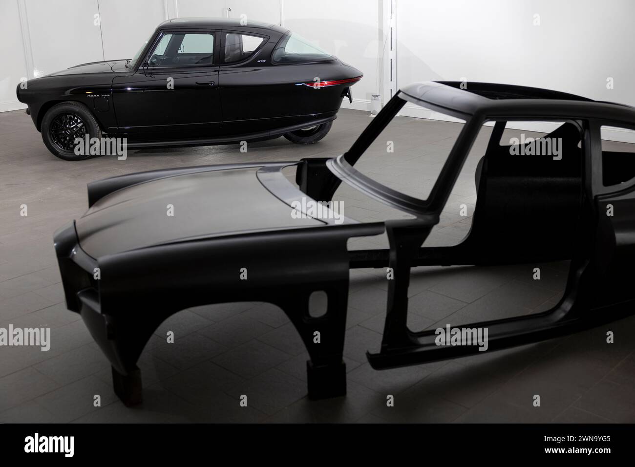 Manufacturing of nottingham hi-res stock photography and images - Alamy