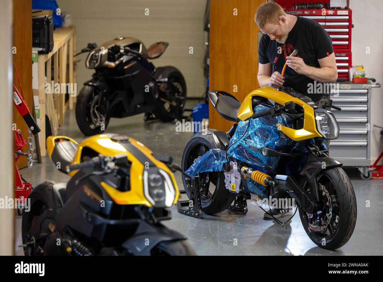 13/12/22 Arc Vector electric motorcycle at Arc Vehicle’s facility in ...