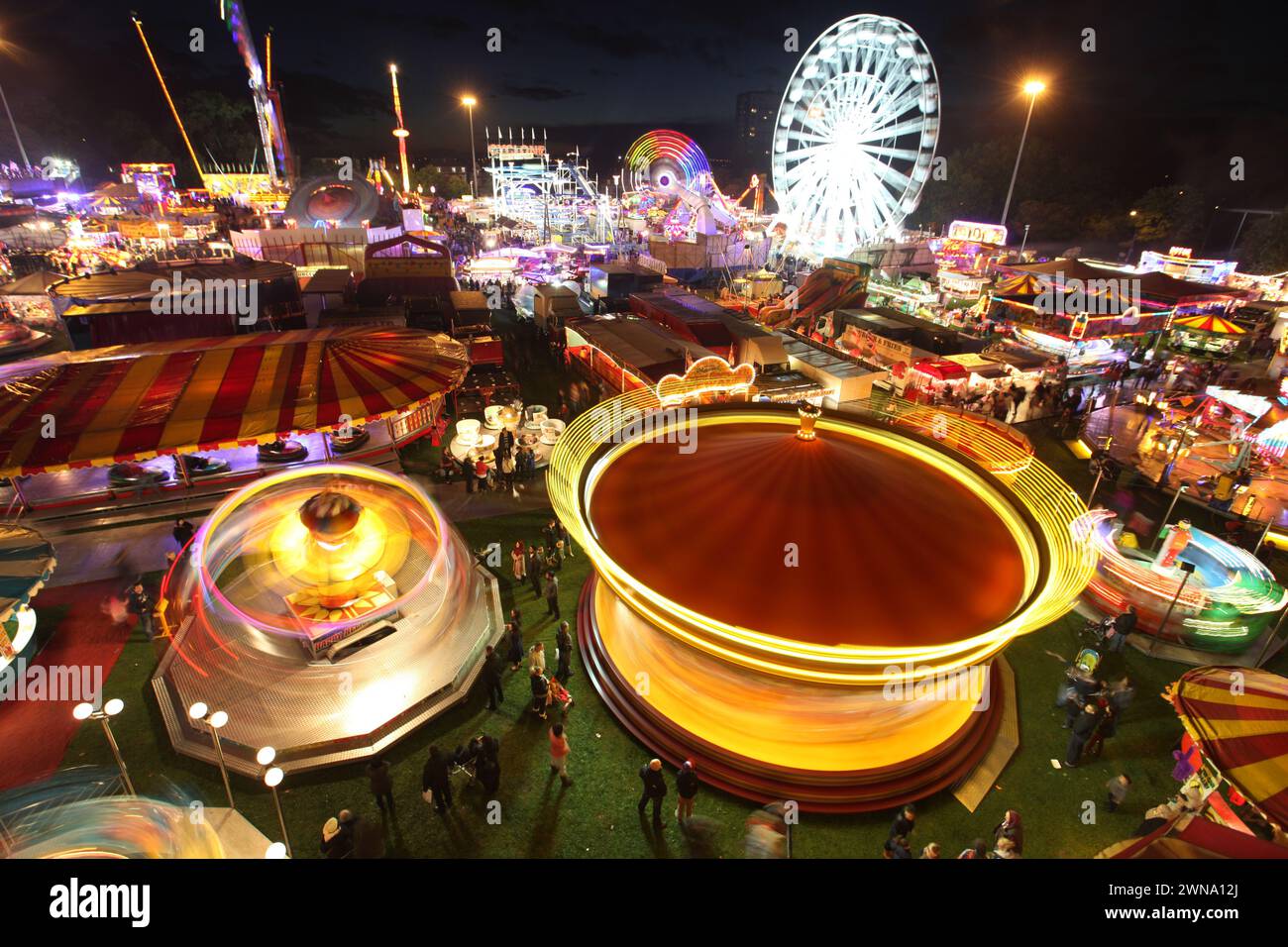 03/10/12 The Nottingham Goose Fair - one of Europe's largest travelling ...