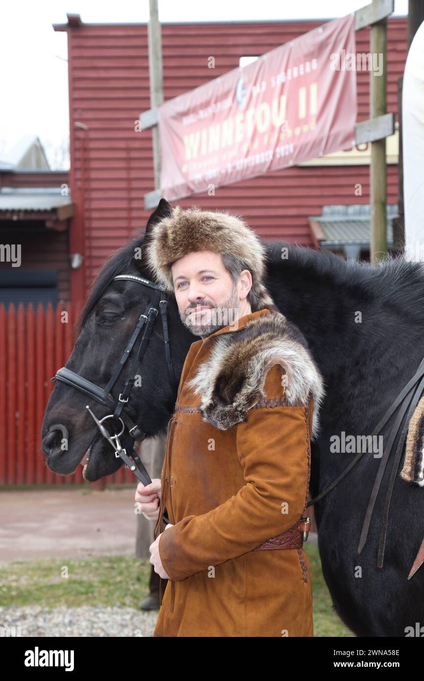 Jan Hartmann spielt den Westmann Old Firehand, die Karl-May-Spiele Bad ...