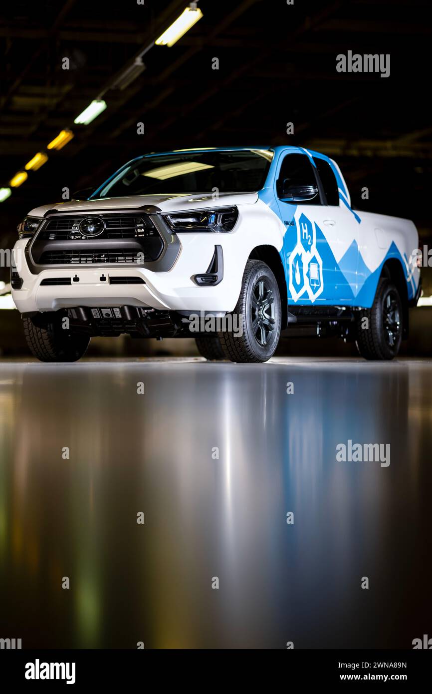 Hydrogen hilux hi-res stock photography and images - Alamy