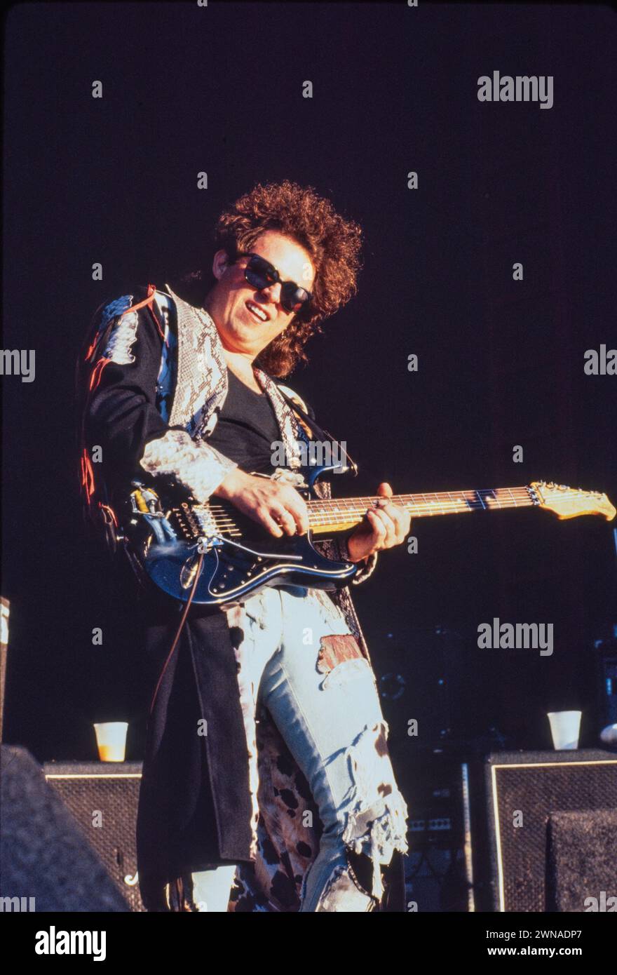 Steve lukather hi-res stock photography and images - Alamy