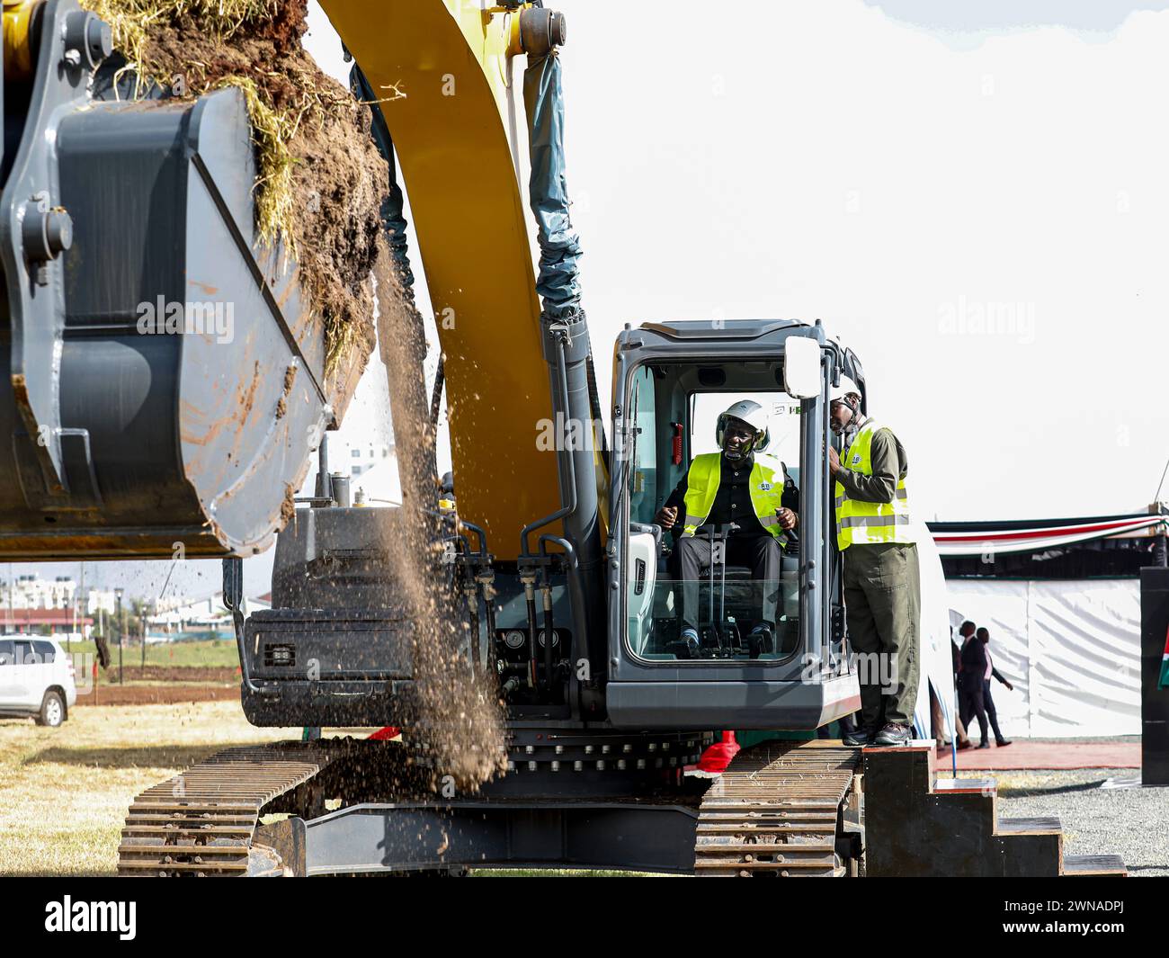 (24031) -- NAIROBI, March 1, 2024 (Xinhua) -- Kenyan President William ...