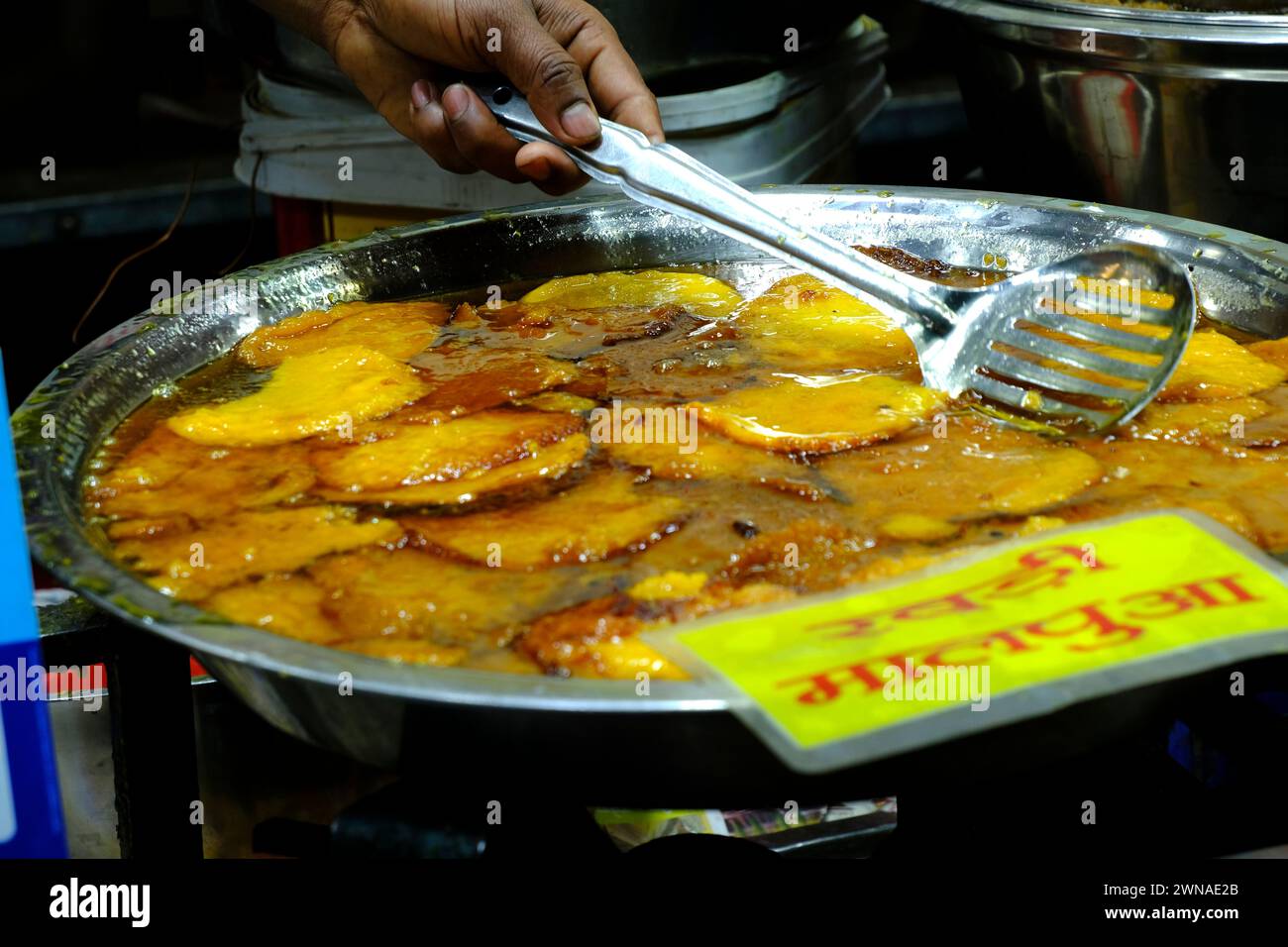Indore Sarafa Bazaar, India’s Midnight Food capital of Madhya Pradesh ...