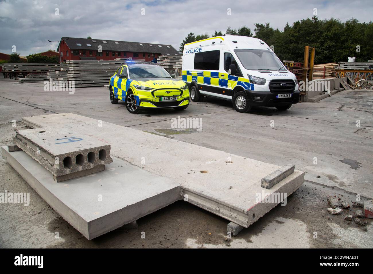 Ford transit ev hi-res stock photography and images - Alamy