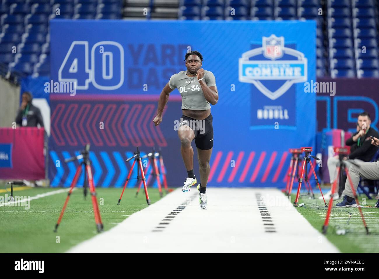 Houston Christian defensive lineman Jalyx Hunt runs the 40-yard dash at ...