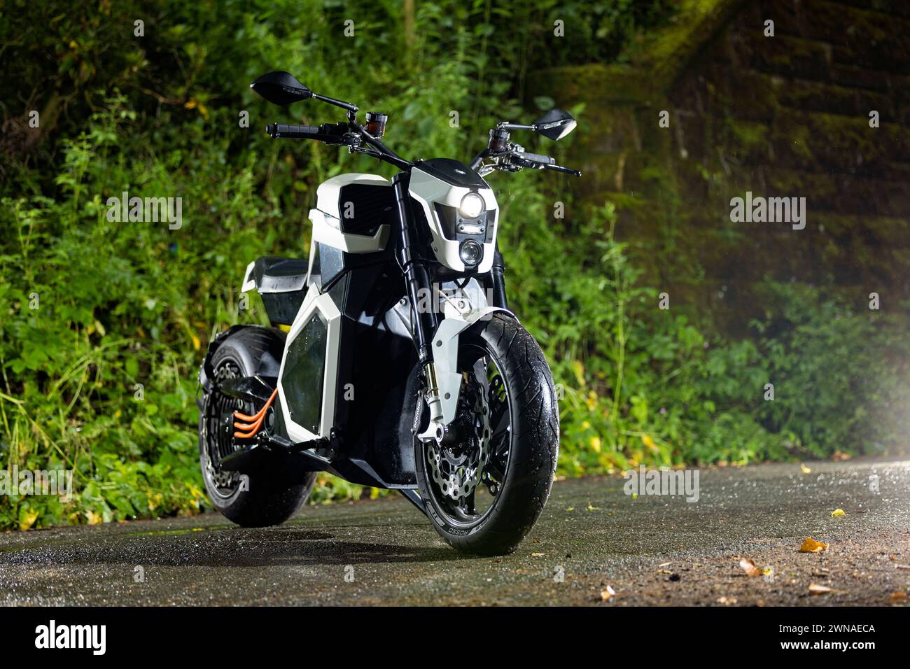 25/06/22 Verge Motorcycles’ first model, the TS is powered by an ...