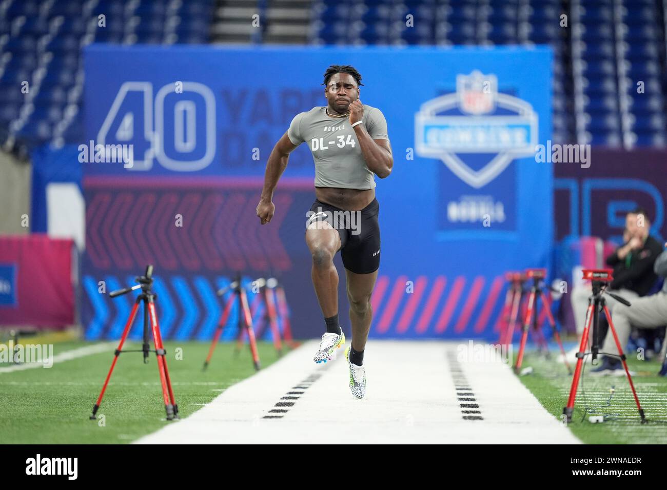 Houston Christian defensive lineman Jalyx Hunt runs the 40-yard dash at ...