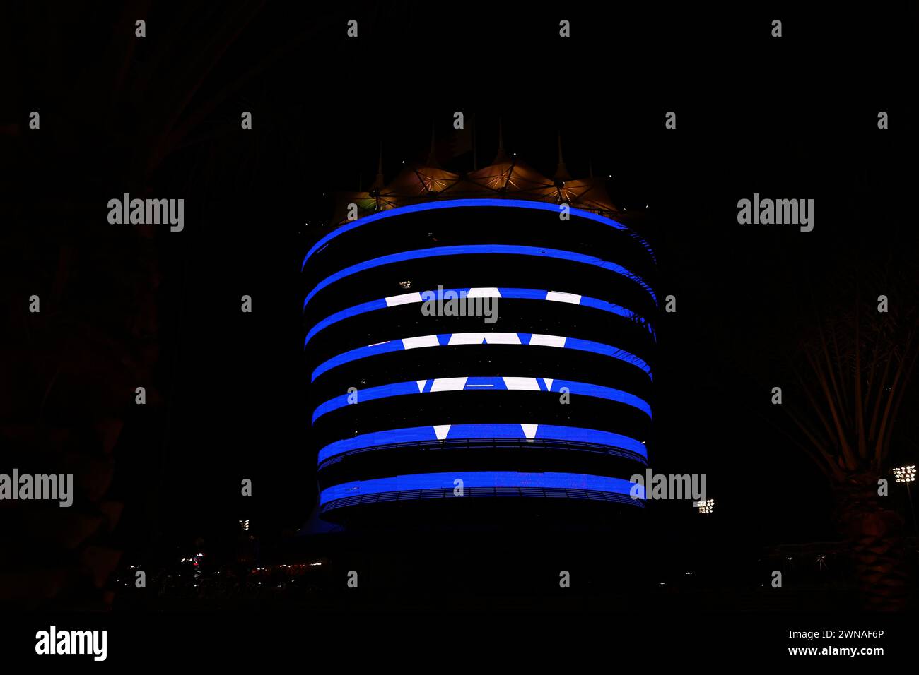Circuit atmosphere - Williams Racing logo on the paddock building. 01. ...