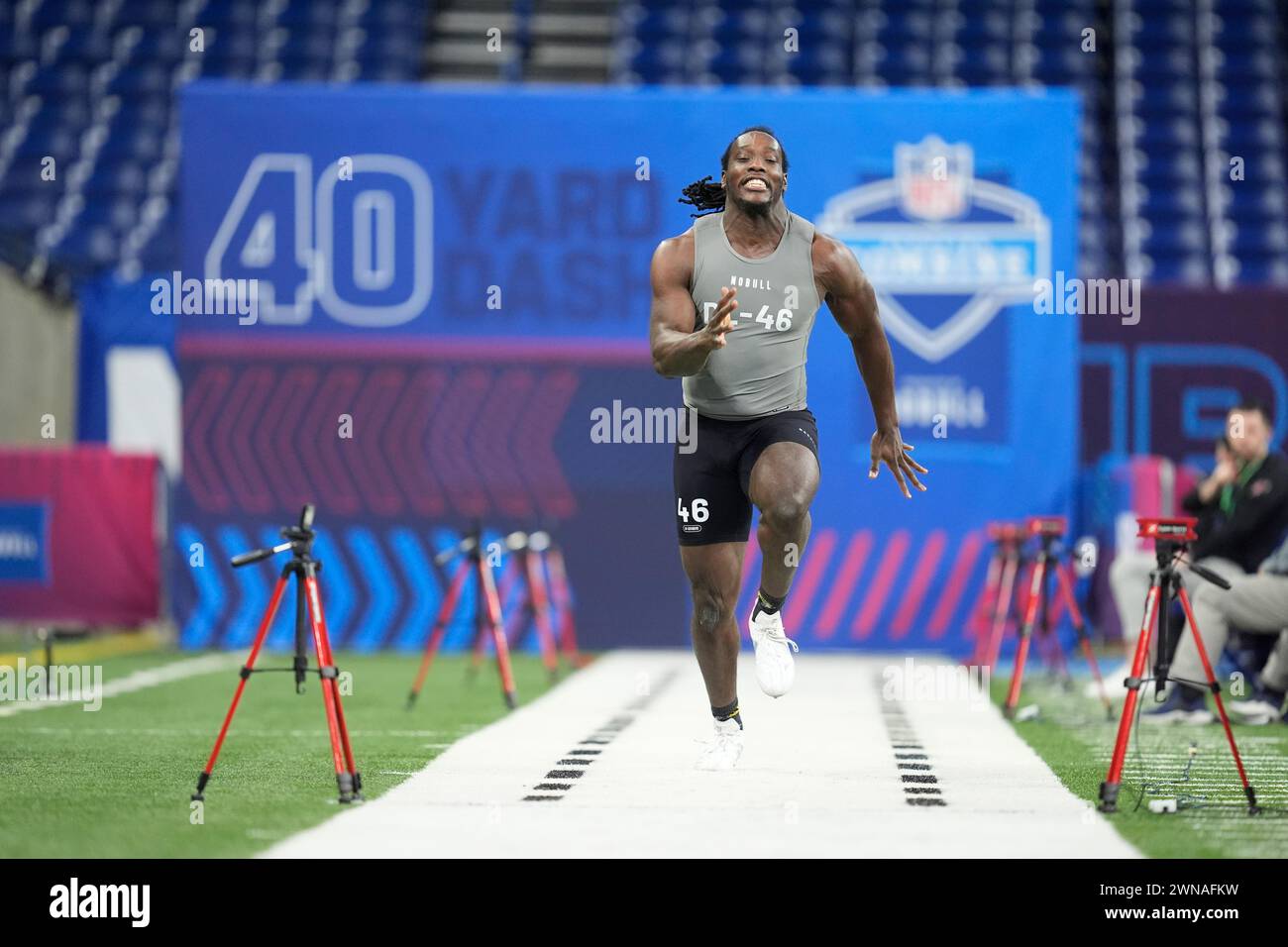 Missouri defensive lineman Darius Robinson runs the 40-yard dash at the ...