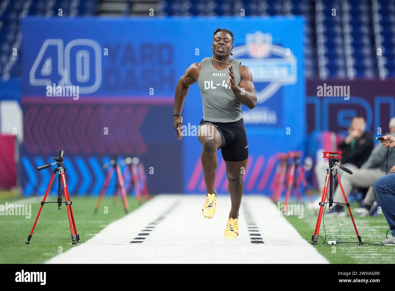 Troy defensive lineman Javon Solomon runs the 40-yard dash at the NFL ...