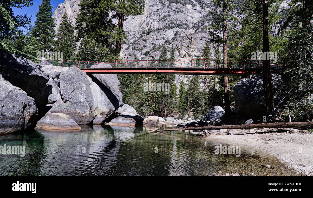 Sequoia and kings meadow hi-res stock photography and images - Alamy