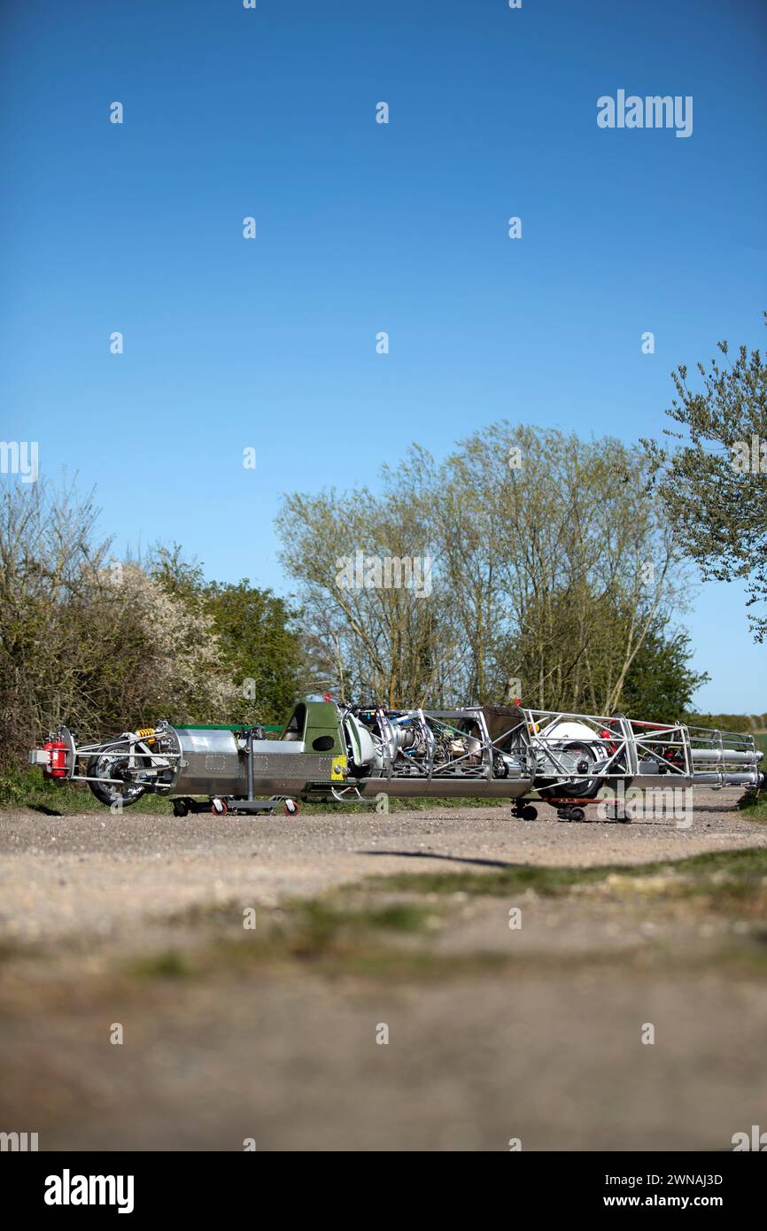 25/04/21 With only two wheels and a fifty-year-old Rolls-Royce ...