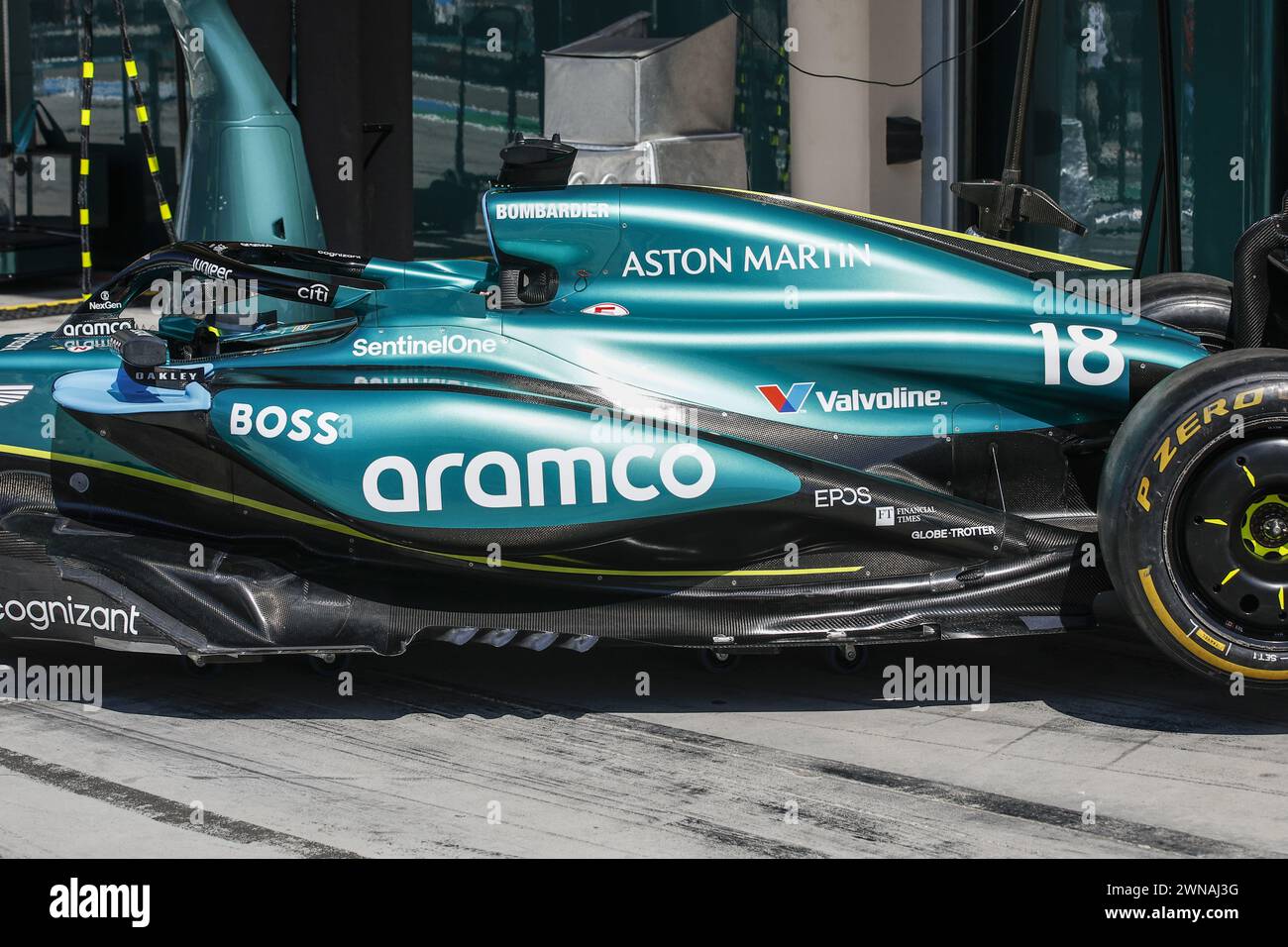 Aston Martin F1 Team AMR23, mechanical detail aerodynamism, aerodynamic ...