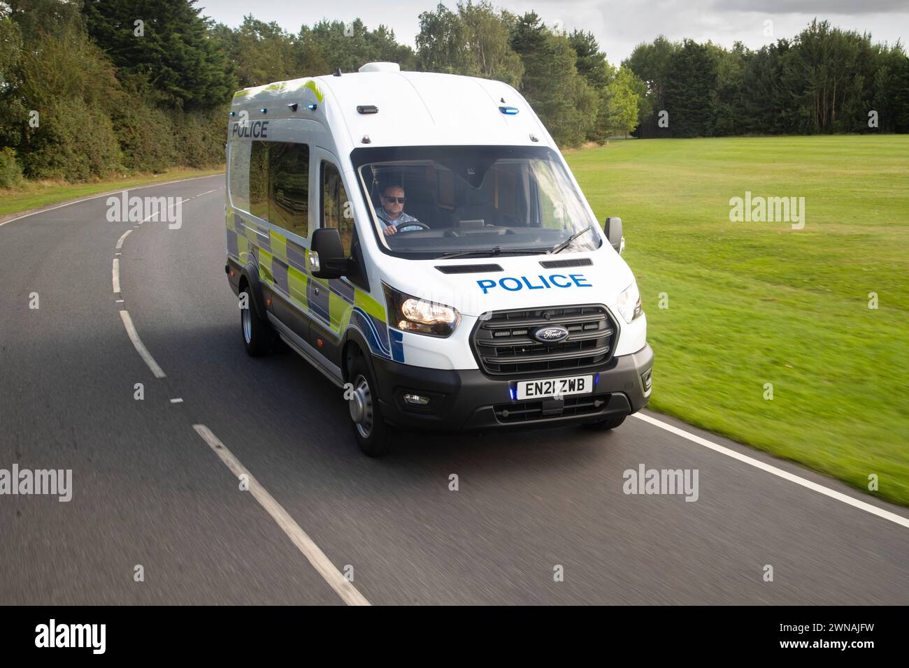 5 tonne transit hi-res stock photography and images - Alamy