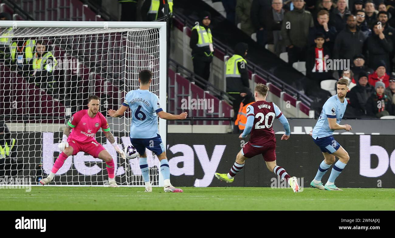 GOAL 2-0, Jarrod Bowen of West Ham United scores. - West Ham United v ...