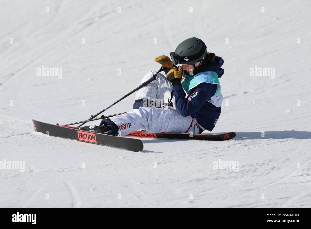 FEB 7, 2022 - Beijing, China: Caroline Claire of USA falls in the Women ...