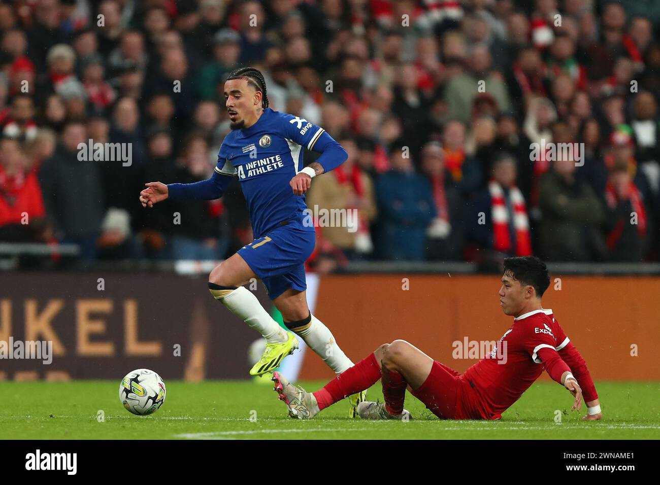 Malo Gusto of Chelsea and Wataru Endo of Liverpool - Chelsea v ...