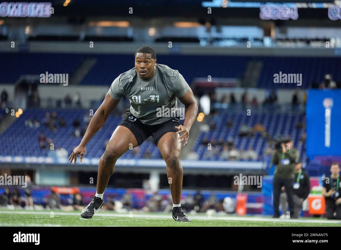 Texas Tech defensive lineman Myles Cole runs a drill at the NFL ...