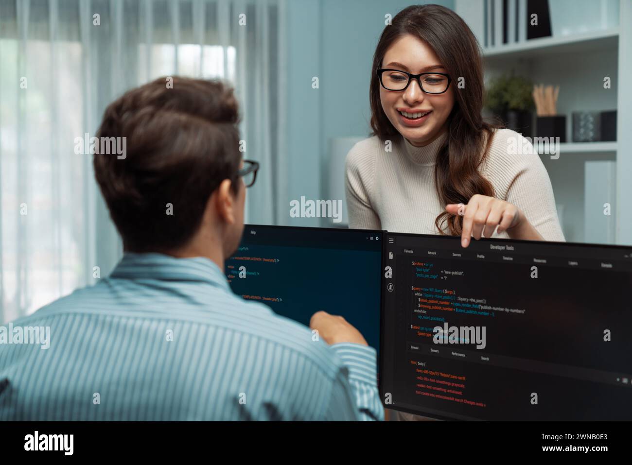 Opposite prompt hi-res stock photography and images - Alamy