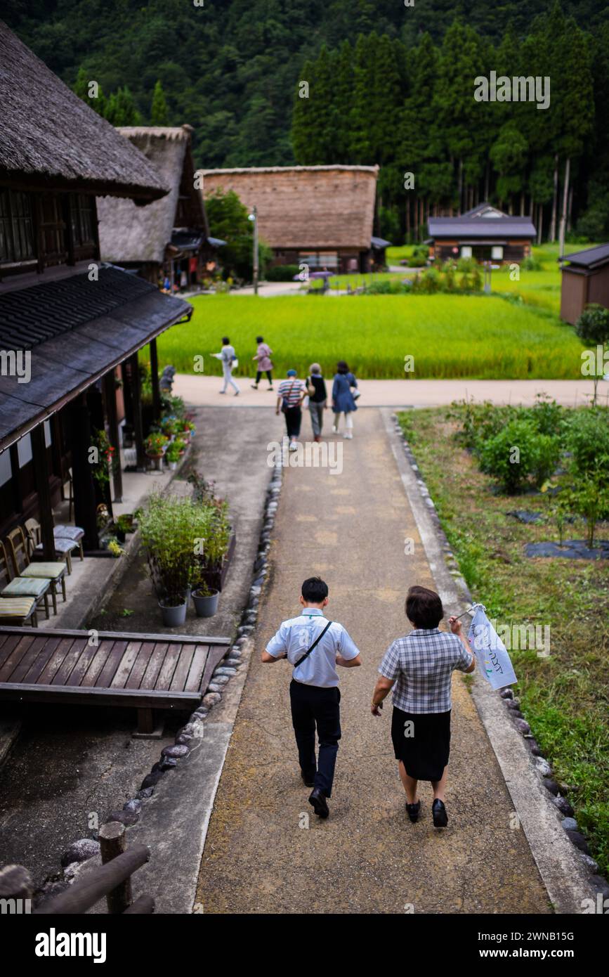 Japanese village and people hi-res stock photography and images - Alamy