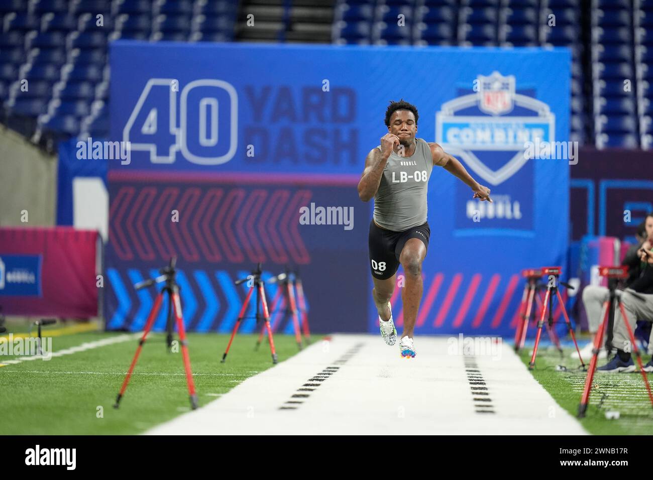 Texas A&M linebacker Edgerrin Cooper runs the 40-yard dash at the NFL ...