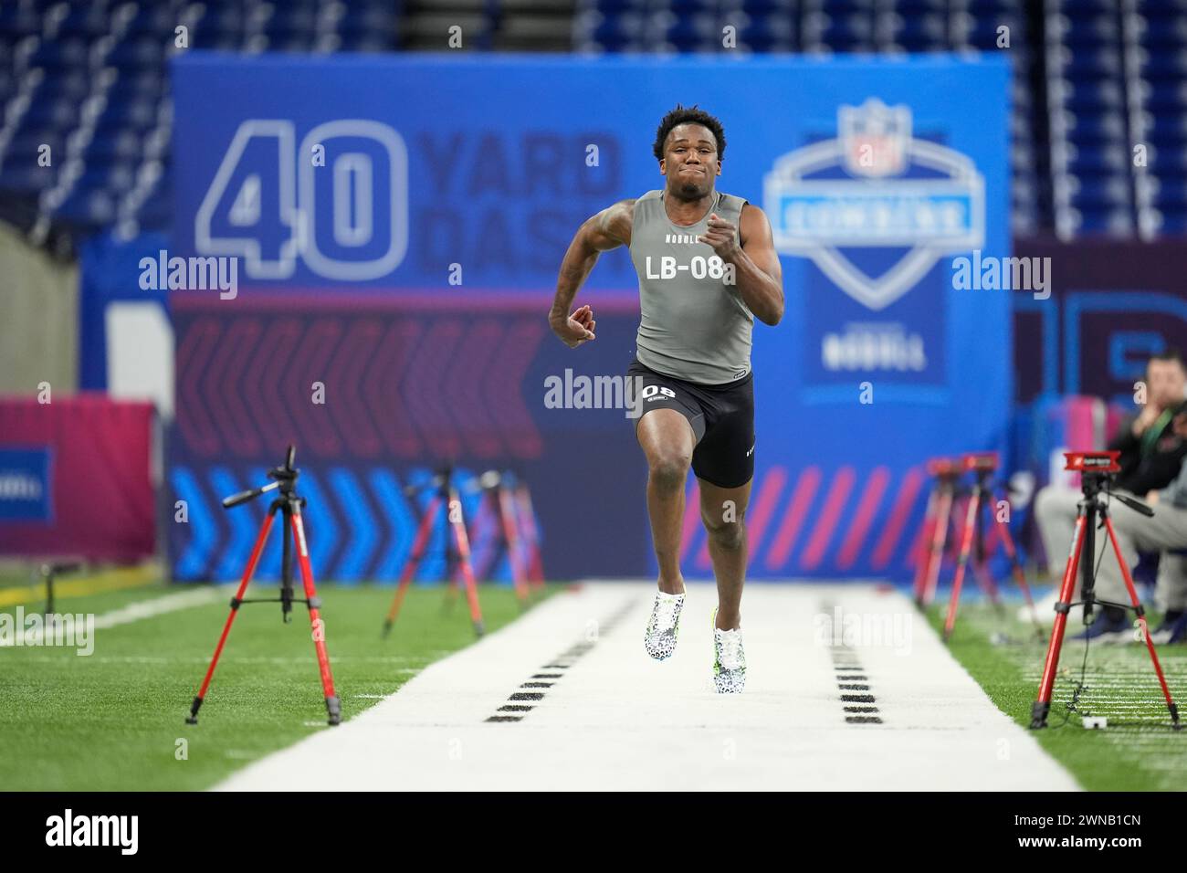 Texas A&M linebacker Edgerrin Cooper runs the 40-yard dash at the NFL ...