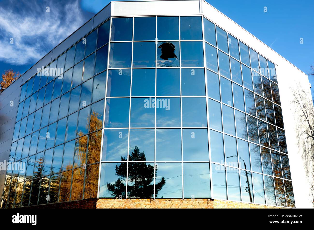 Broken office window hi-res stock photography and images - Alamy