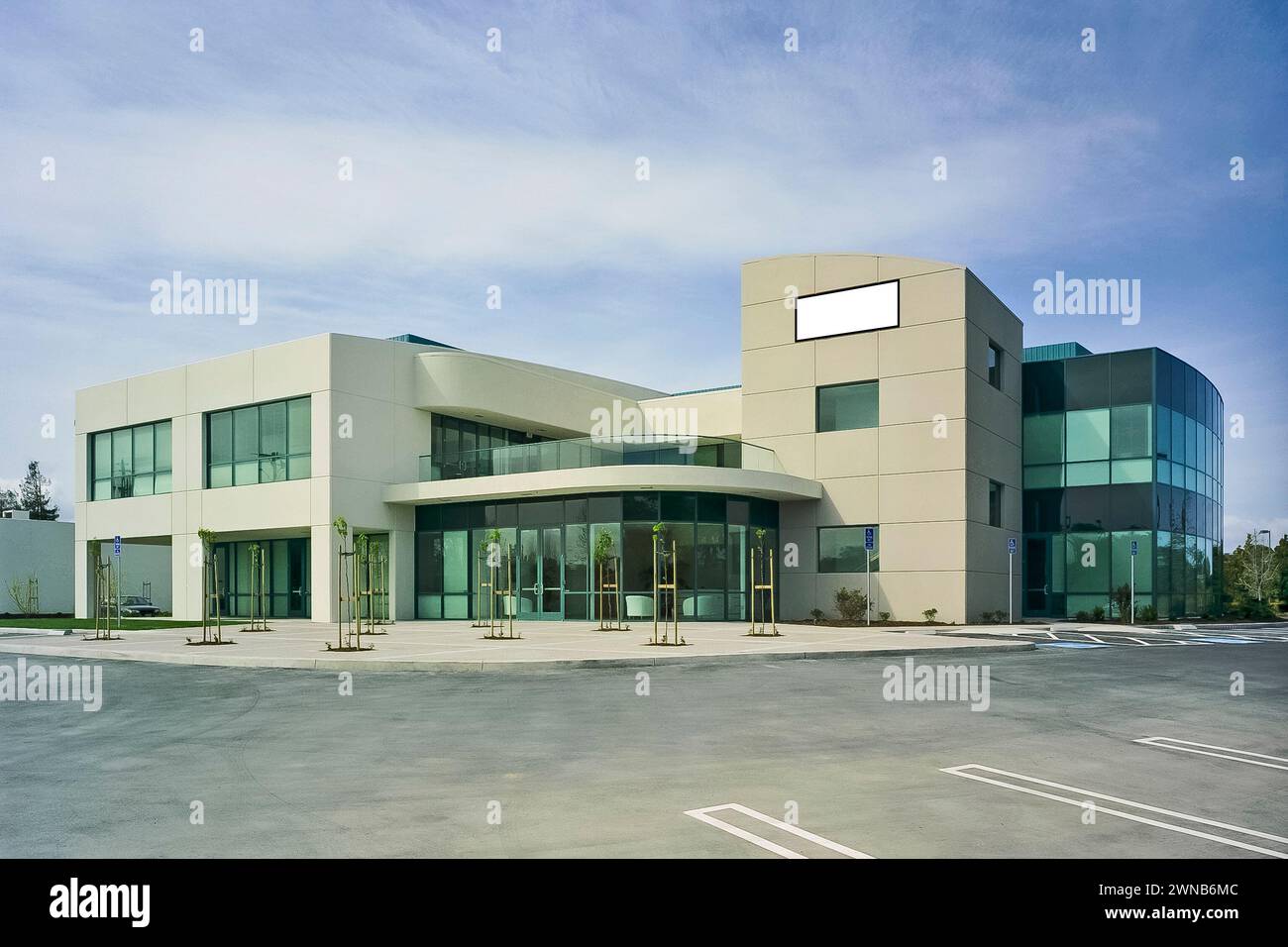 New construction of a commercial building exterior Stock Photo - Alamy