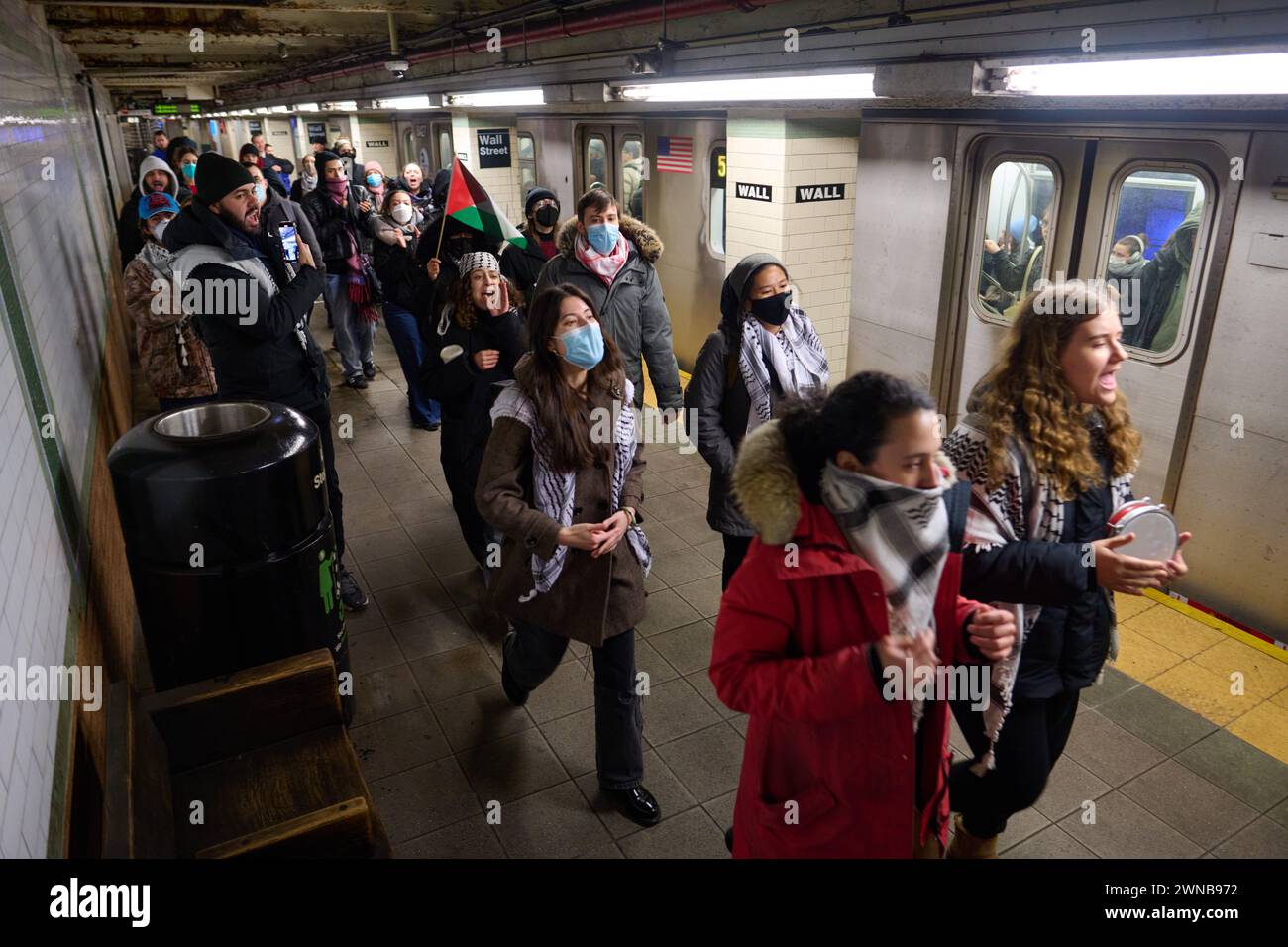 Brooklyn, New York, USA. 29th Feb, 2024. The rush hour commute is taken ...