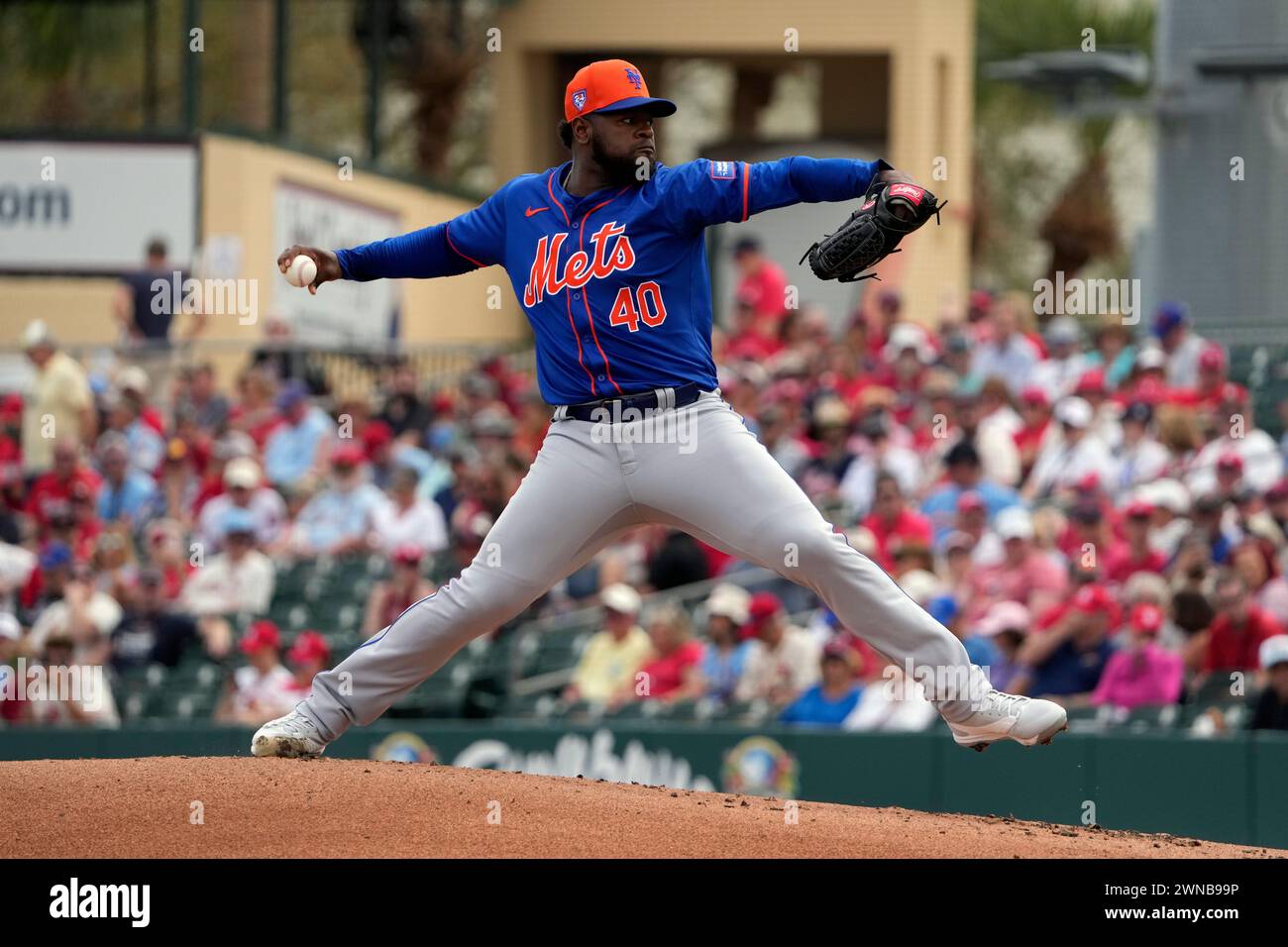 New York Mets starting pitcher Luis Severino throws during the first ...