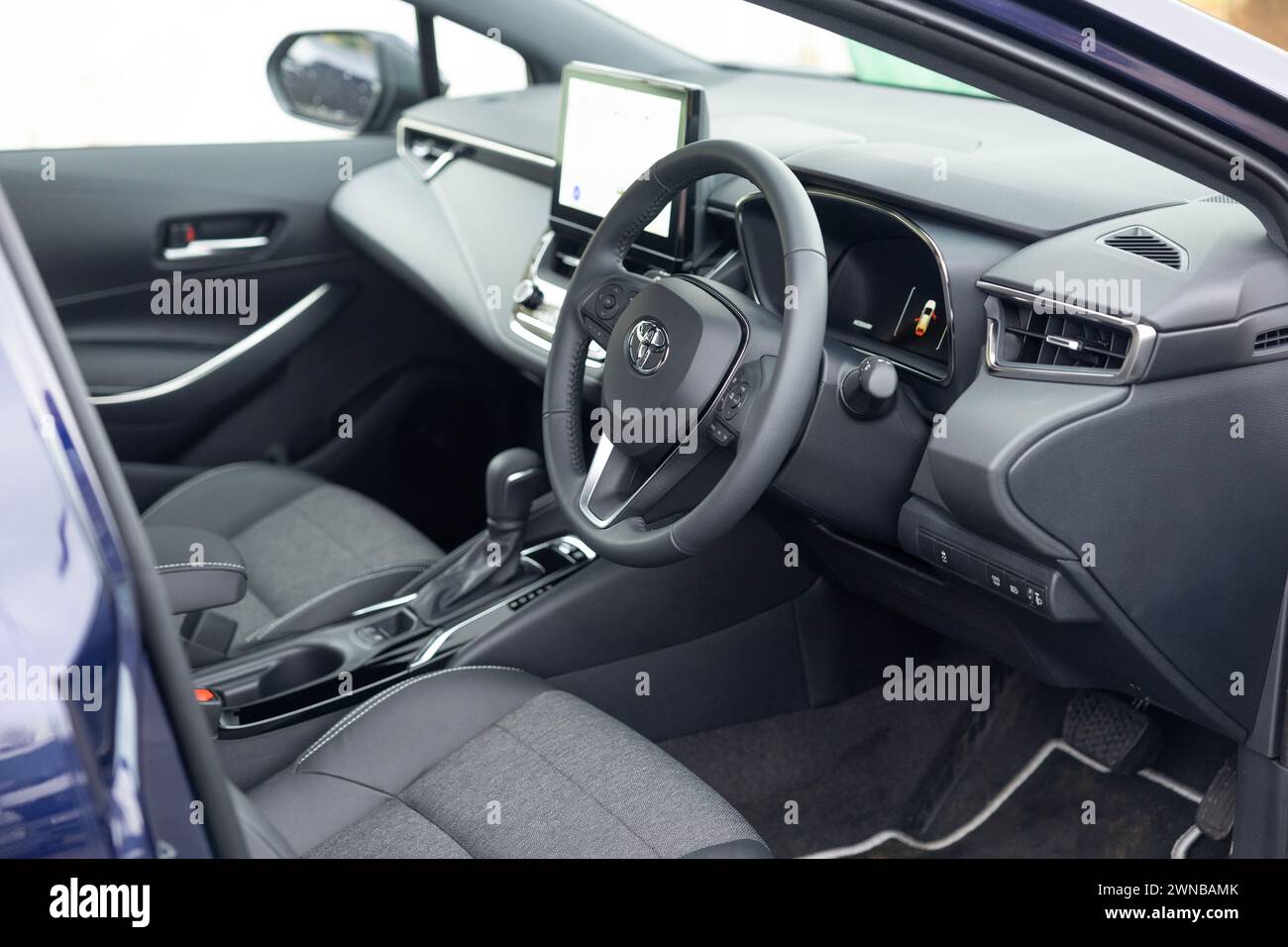 26/01/23 2023 Toyota Corolla MY23 revealed with latest 5th Gen hybrid ...