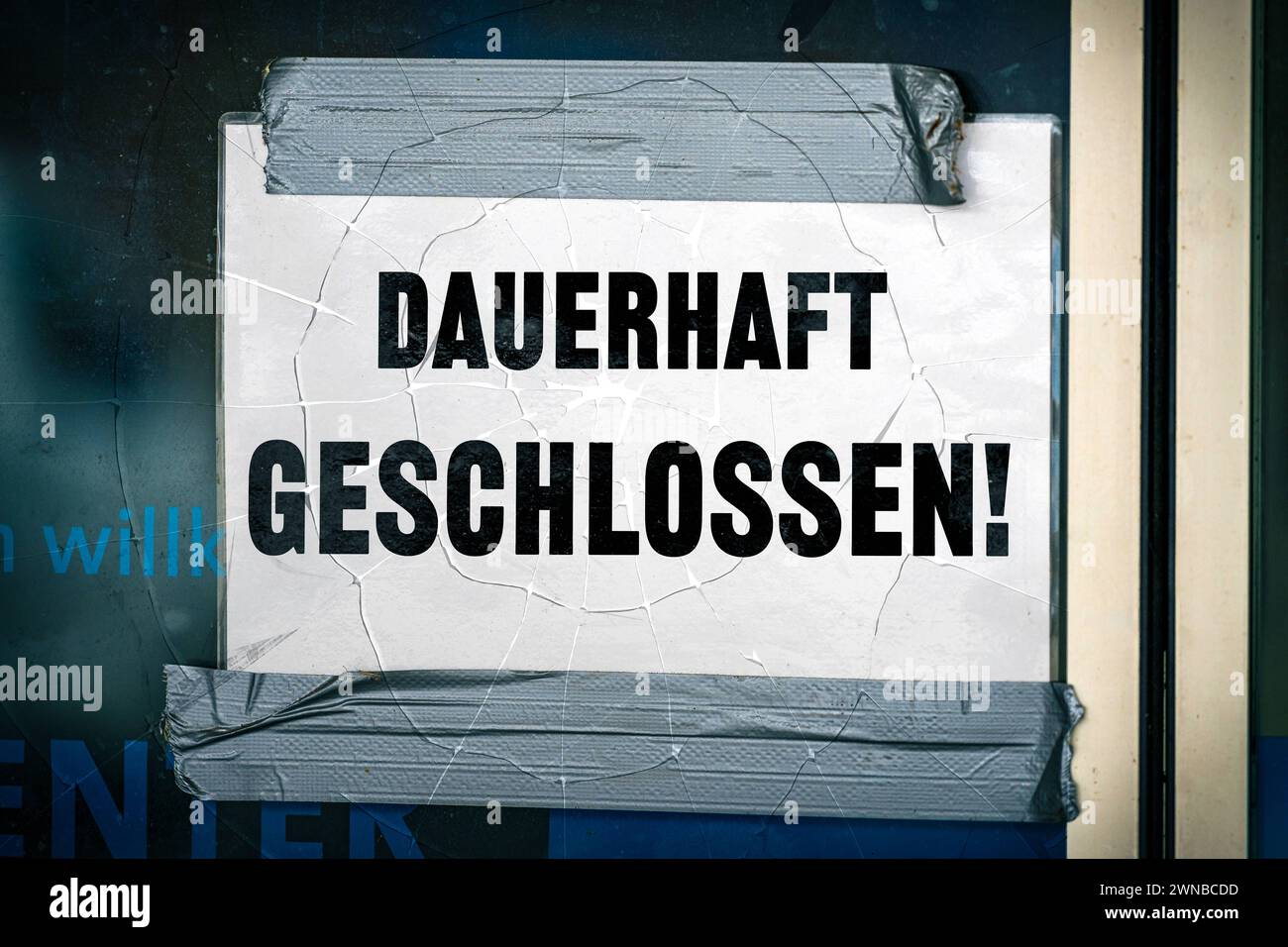 Geschaftsaus hi-res stock photography and images - Alamy