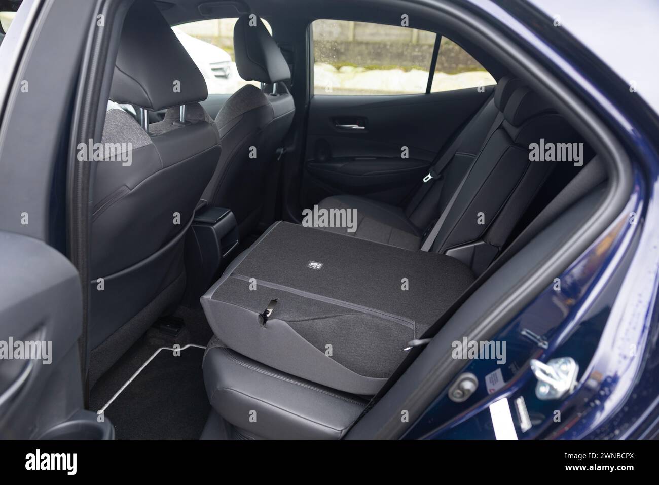 26/01/23 2023 Toyota Corolla MY23 revealed with latest 5th Gen hybrid ...