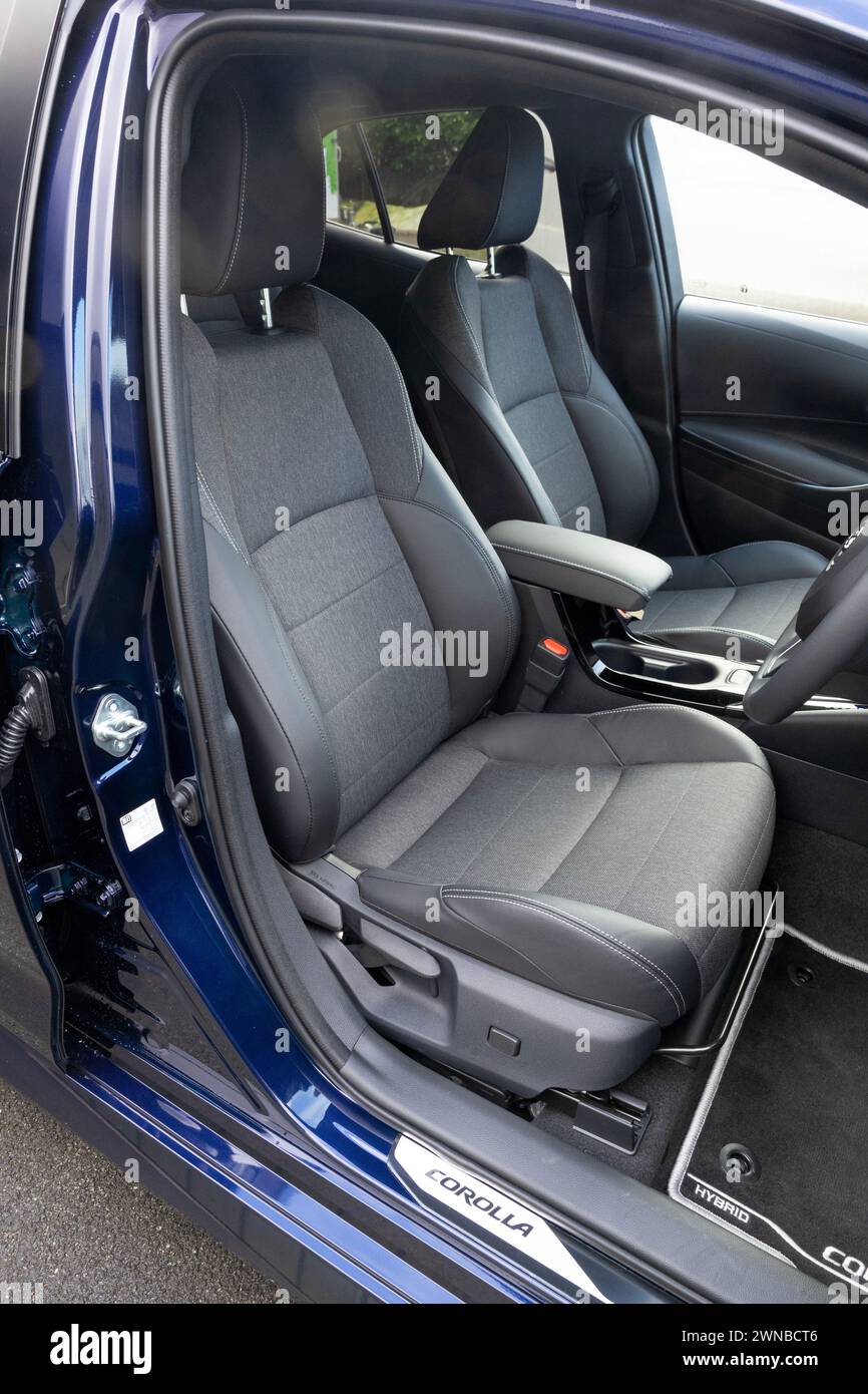 26/01/23 2023 Toyota Corolla MY23 revealed with latest 5th Gen hybrid ...