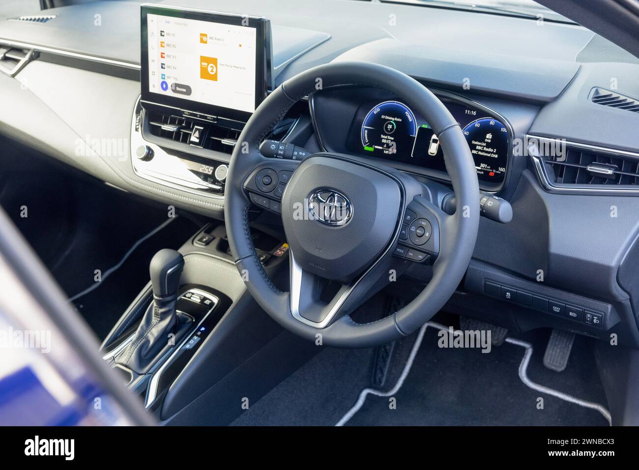 26/01/23 2023 Toyota Corolla MY23 revealed with latest 5th Gen hybrid ...